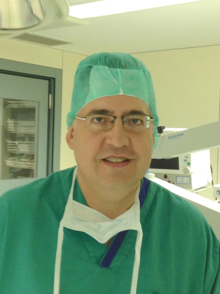 DR. PERE MIR - Dr Pere Mir